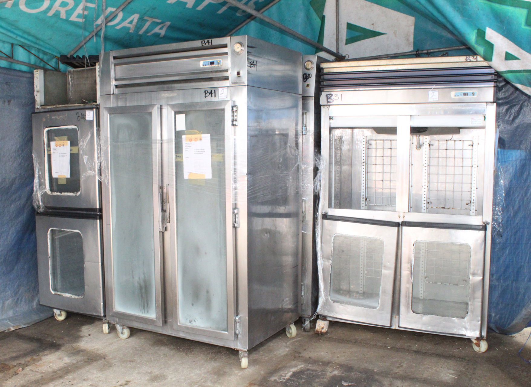Assorted Upright Chiller And Chest Type Freezer 1 Lot Assorted Assorted Upright Chiller And Chest Type Freezer 1 Lot Assorted