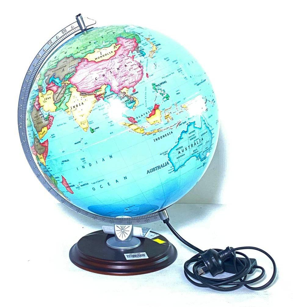 Illuminated Day/Night Globe | 1 Unit - Illuminated Day/Night Globe | 1 ...