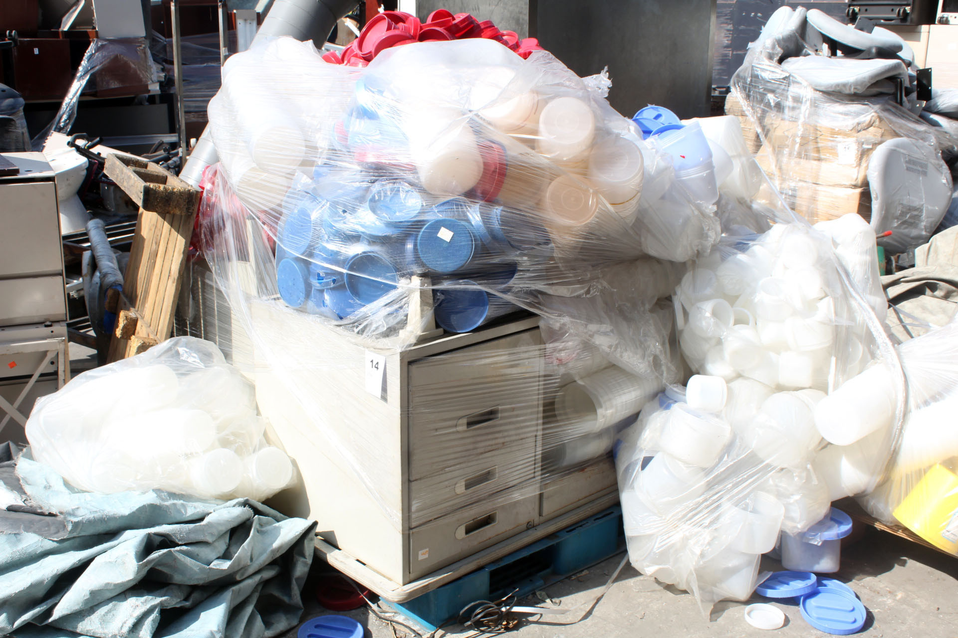 Office Table and Assorted Plastic Container / 1-Pallet - Office Table ...