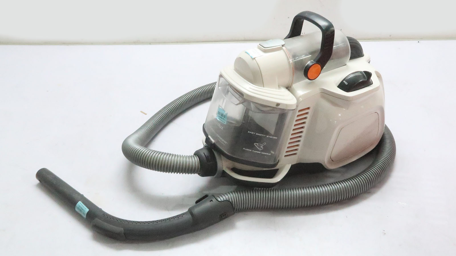 Cyclonic Animal Vacuum Cleaner - Cyclonic Animal Vacuum Cleaner | HMR ...
