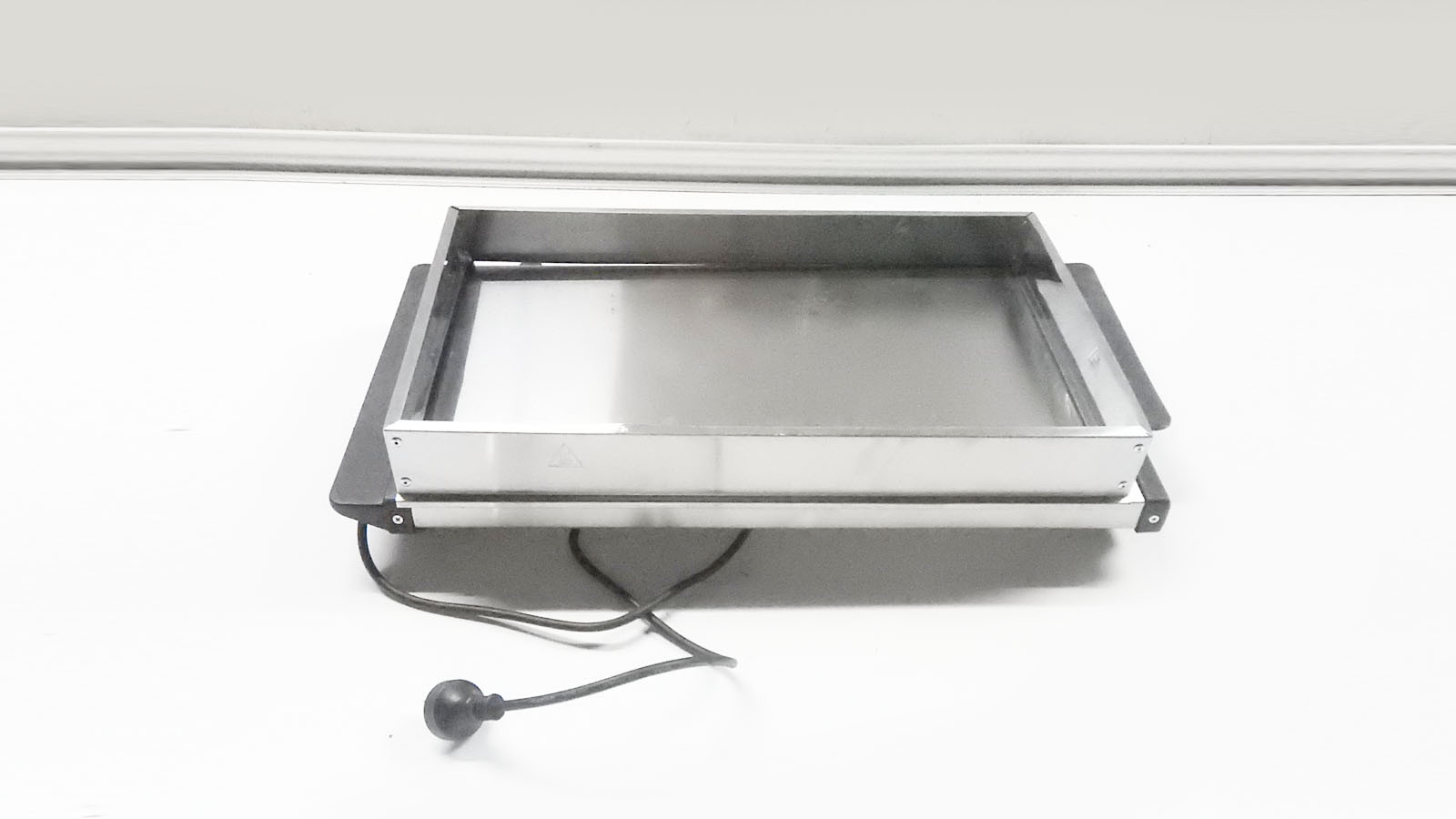 3 Station Buffet Heater - 3 Station Buffet Heater | HMR Shop N' Bid