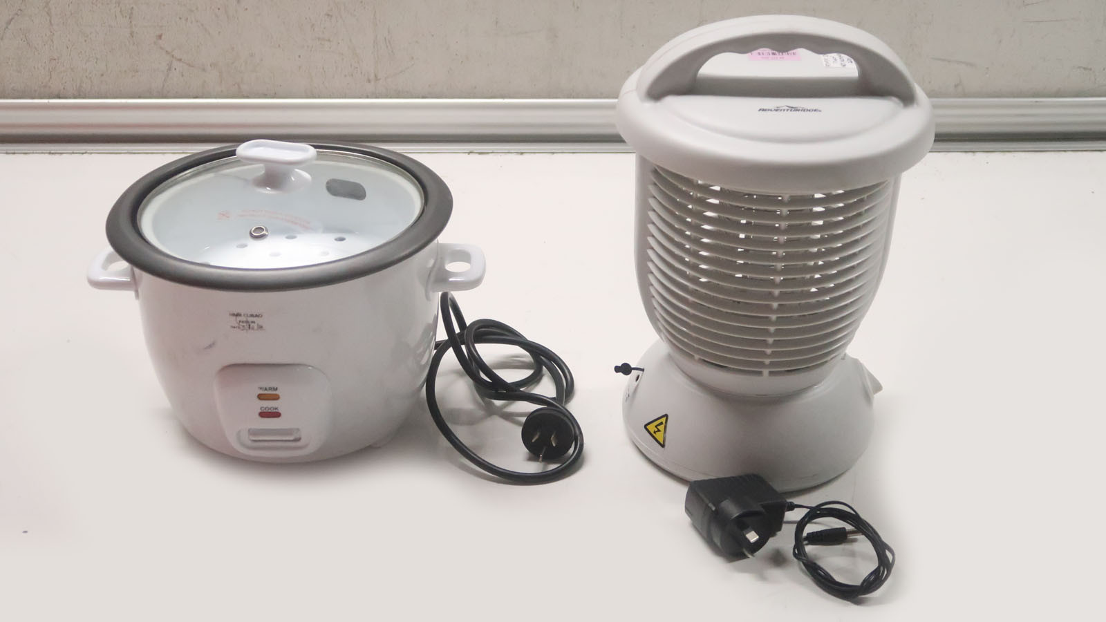Rice Cooker and Bug Zapper- 2 Units - Rice Cooker and Bug Zapper- 2 ...