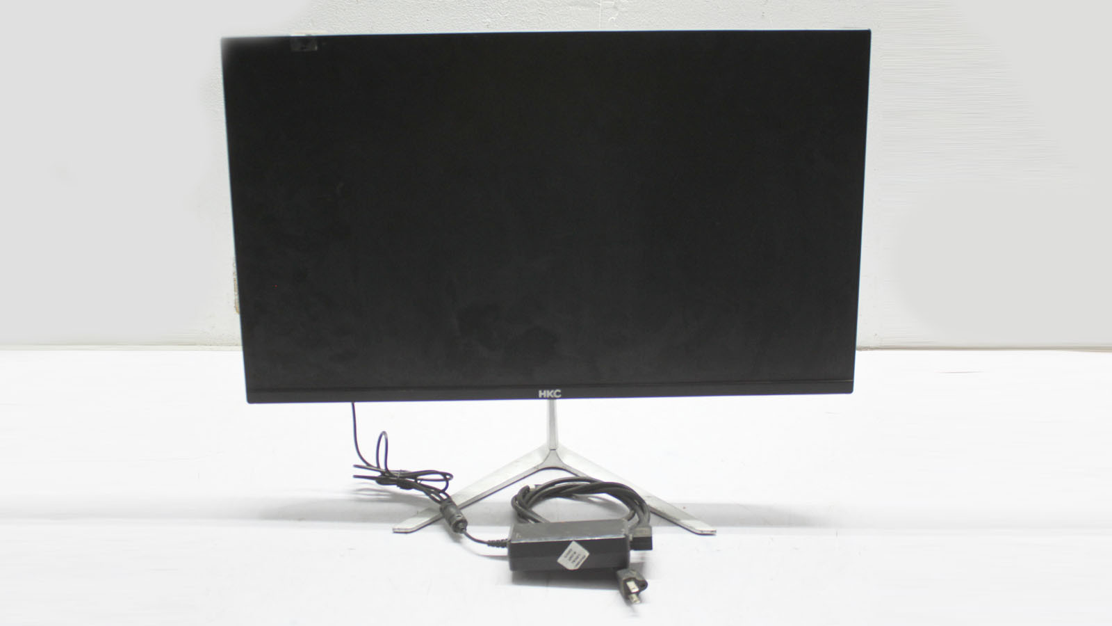 LED Monitor - LED Monitor | HMR Shop N' Bid