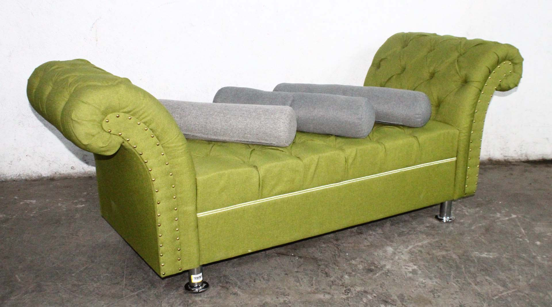 Diamond Tufted Cleopatra In Cairo Peridot Fabric With 3pcs Throw Pillow ...