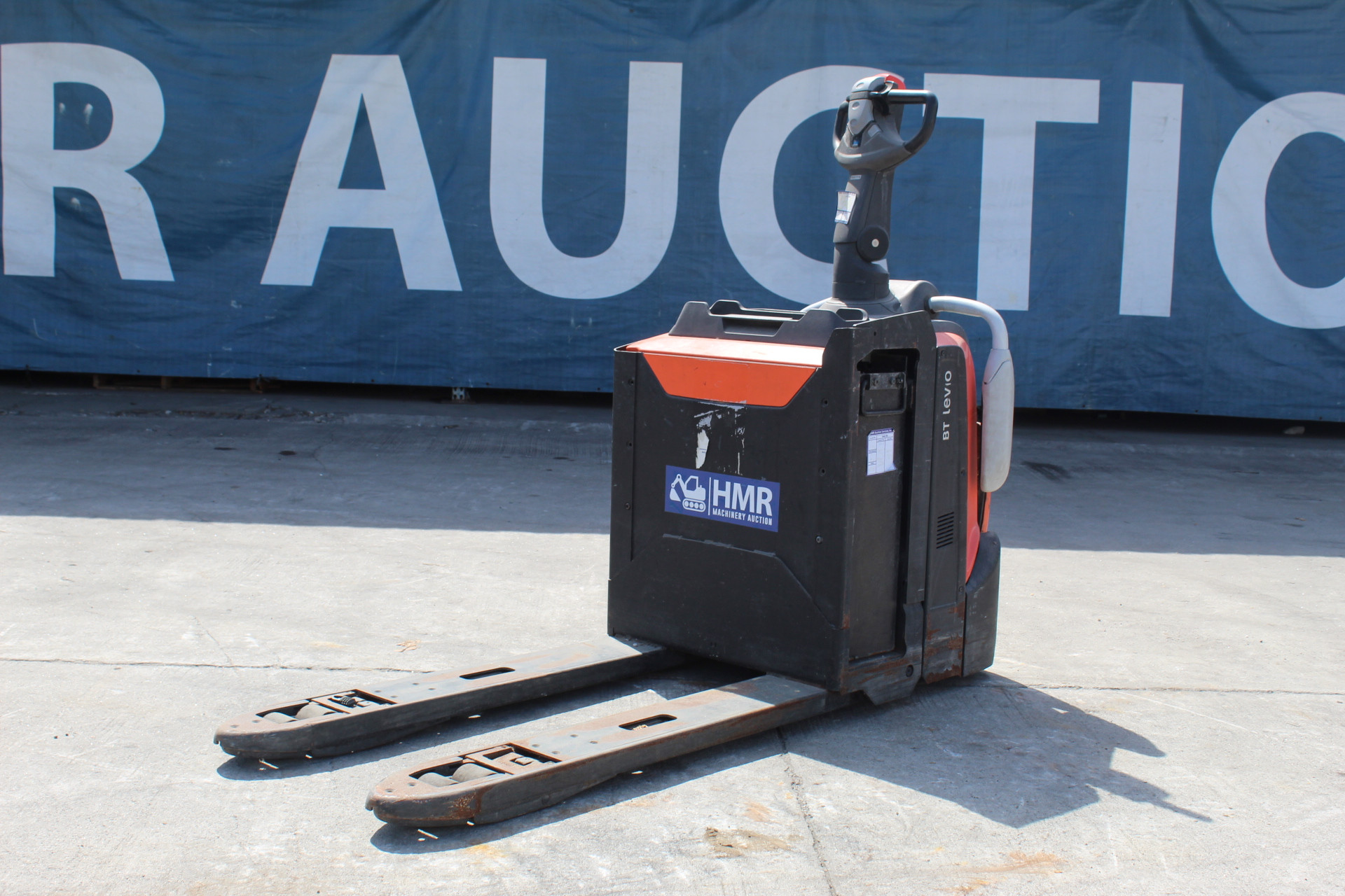 2016 Toyota LPE200 2 0 Ton Electric Pallet Jack 2016 Toyota LPE200 2 2016-toyota-lpe200-2-0-ton-electric-pallet-jack-2016-toyota-lpe200-2