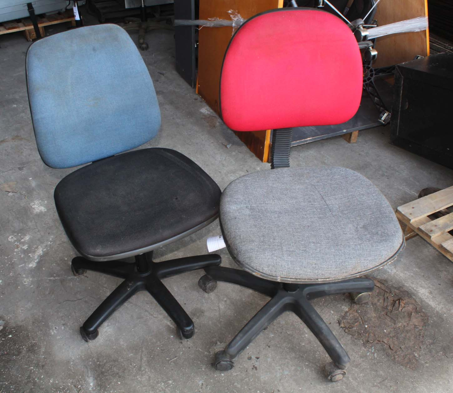 Office Chair / 2-Units - Office Chair / 2-Units | HMR Shop N' Bid
