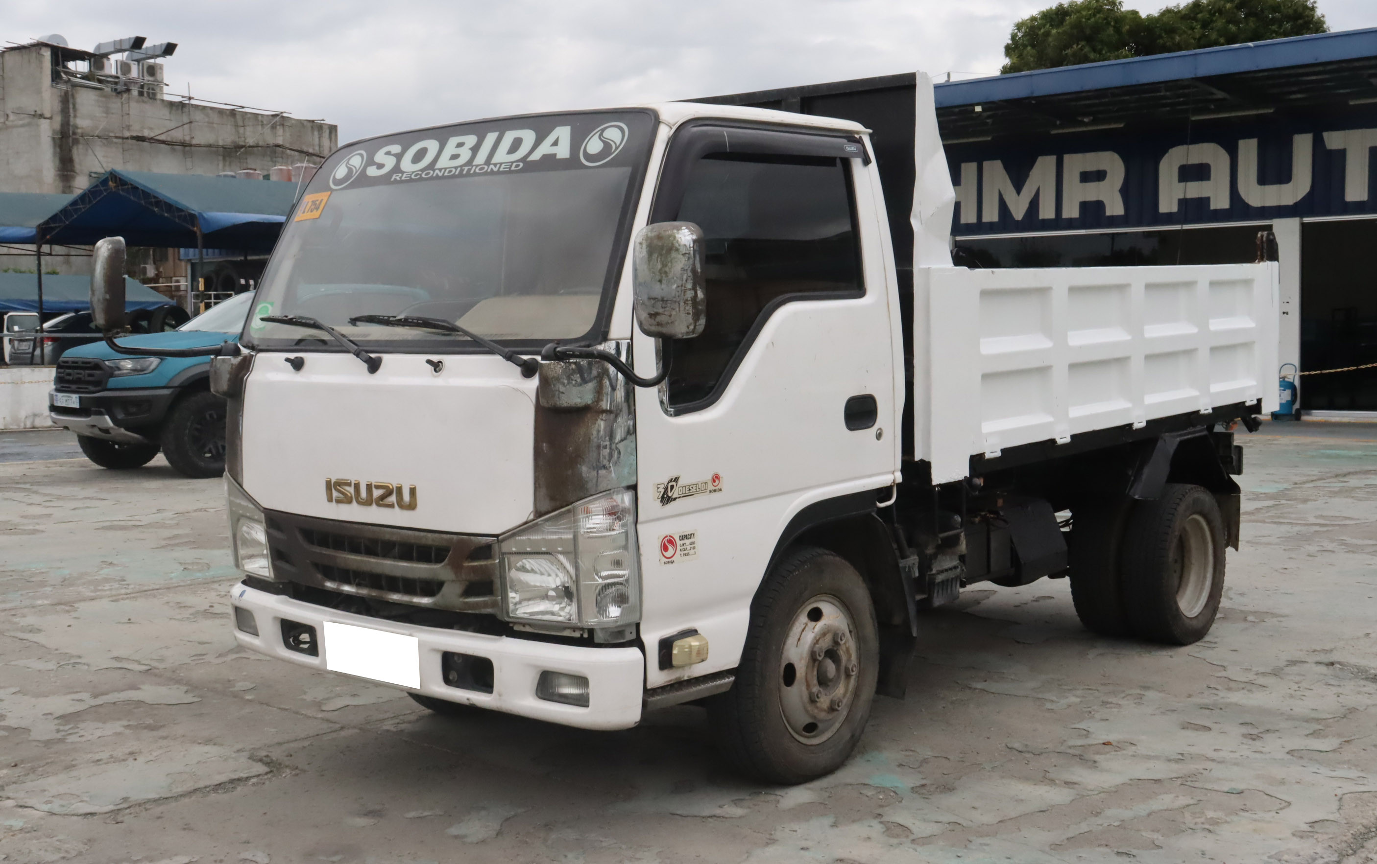 2020 Isuzu Elf Rebuilt - 2020 Isuzu Elf Rebuilt | HMR Shop N' Bid