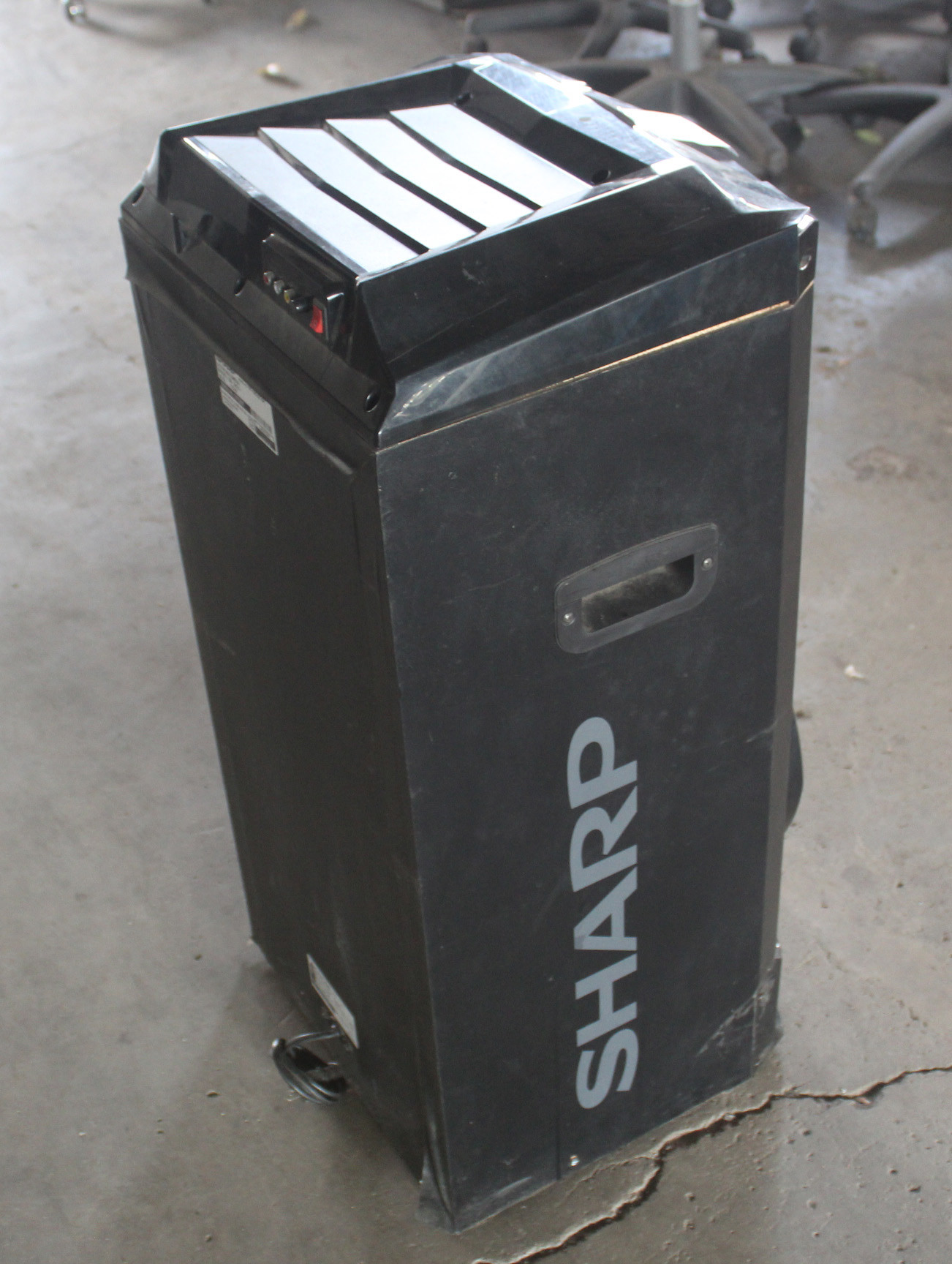 Sharp SAMM Karaoke Speaker System Bluetooth HK-SB3018P — Lot 2 | HMR ...