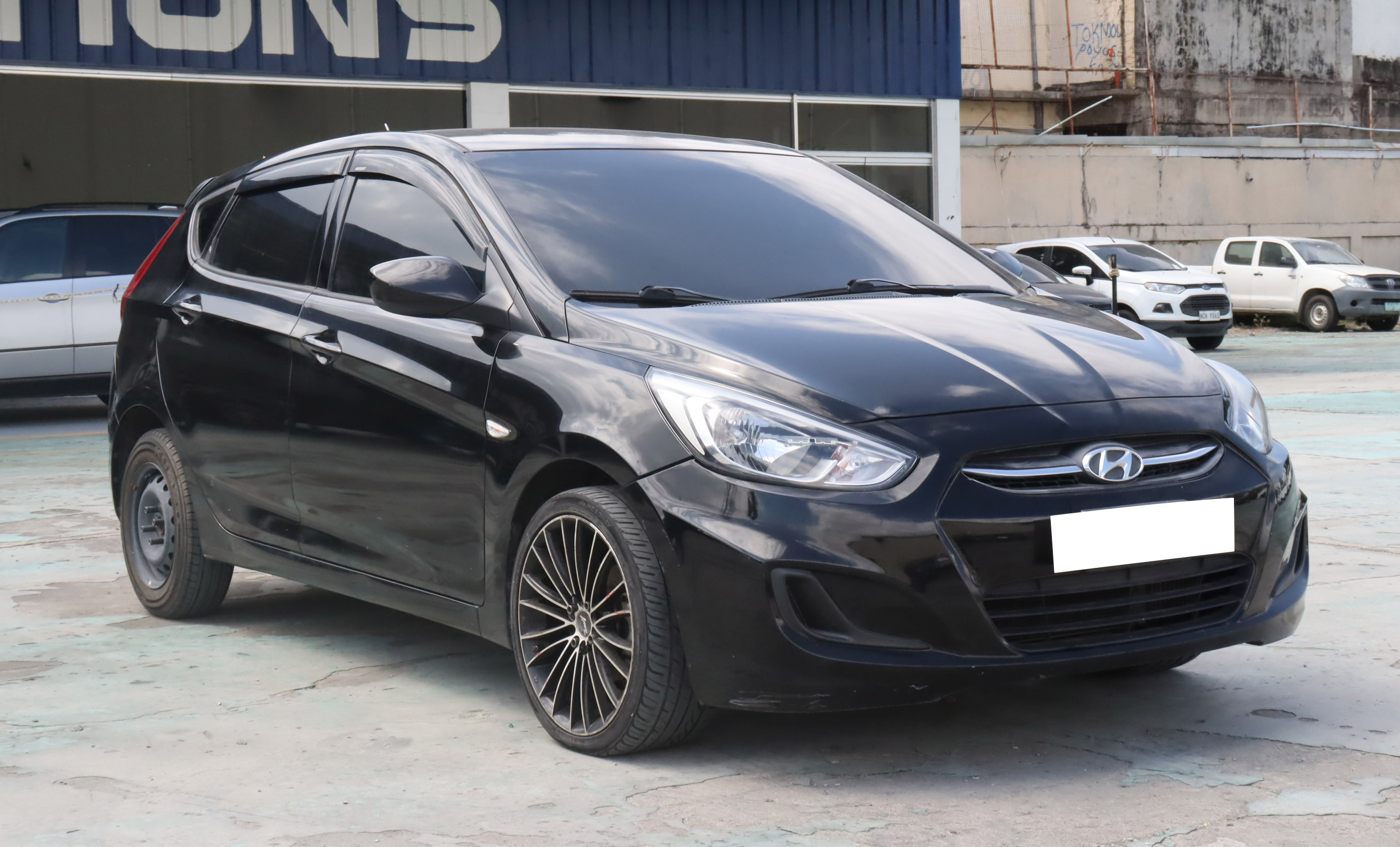 2019 Hyundai Accent Hatch - 2019 Hyundai Accent Hatch | HMR Shop N' Bid