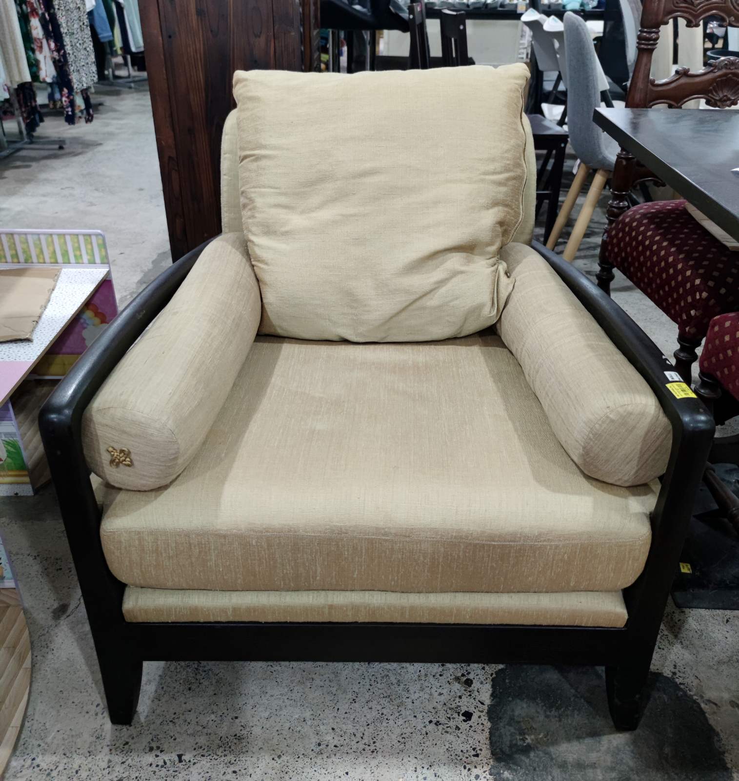 Wooden Single Seater Chair With Cushion | HMR Shop N' Bid
