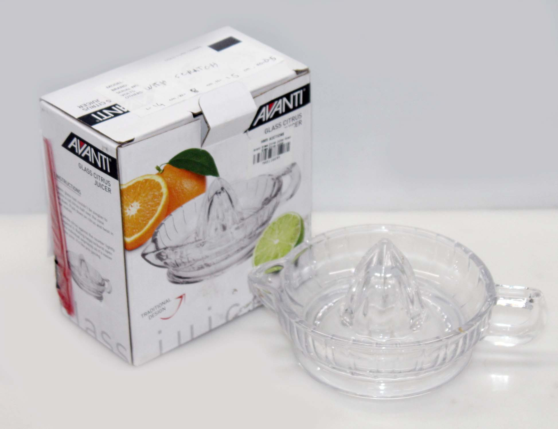 Avanti Glass Citrus Juicer - Avanti Glass Citrus Juicer | HMR Shop N' Bid