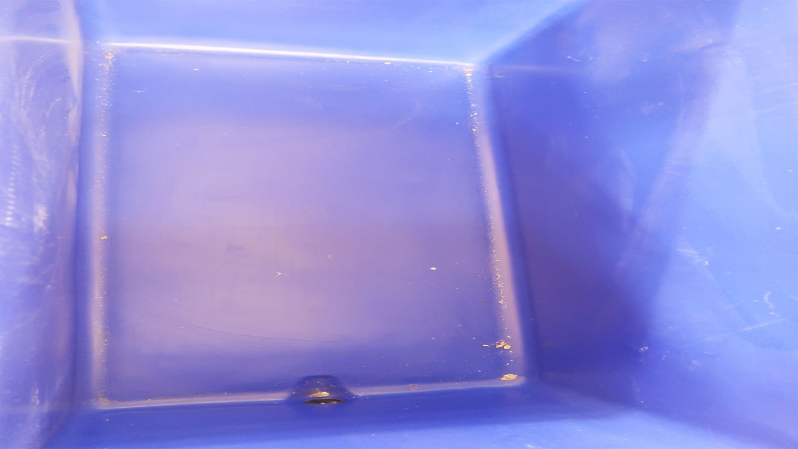 Outer Mark Cooler Ice Box 110L - Outer Mark Cooler Ice Box 110L | HMR ...