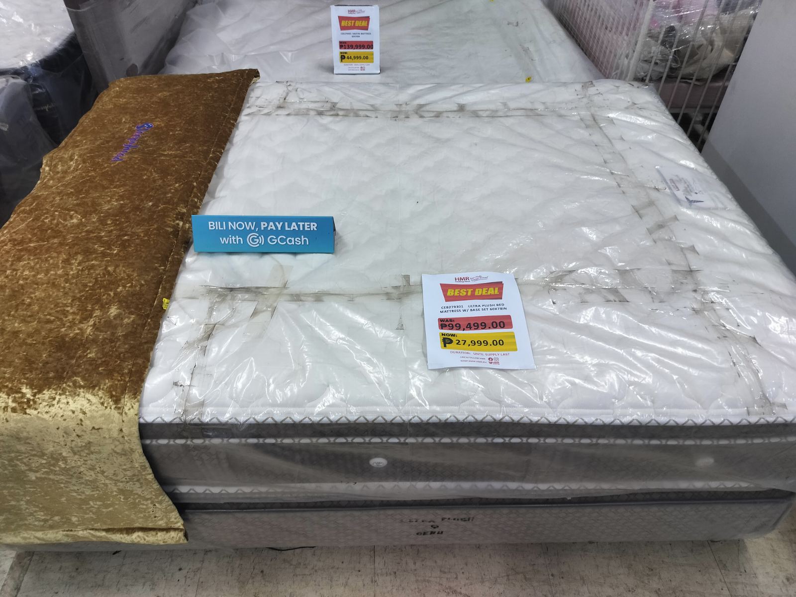 Ultra Plush Bed Mattress W/ Base Set 60X78IN | HMR Shop N' Bid