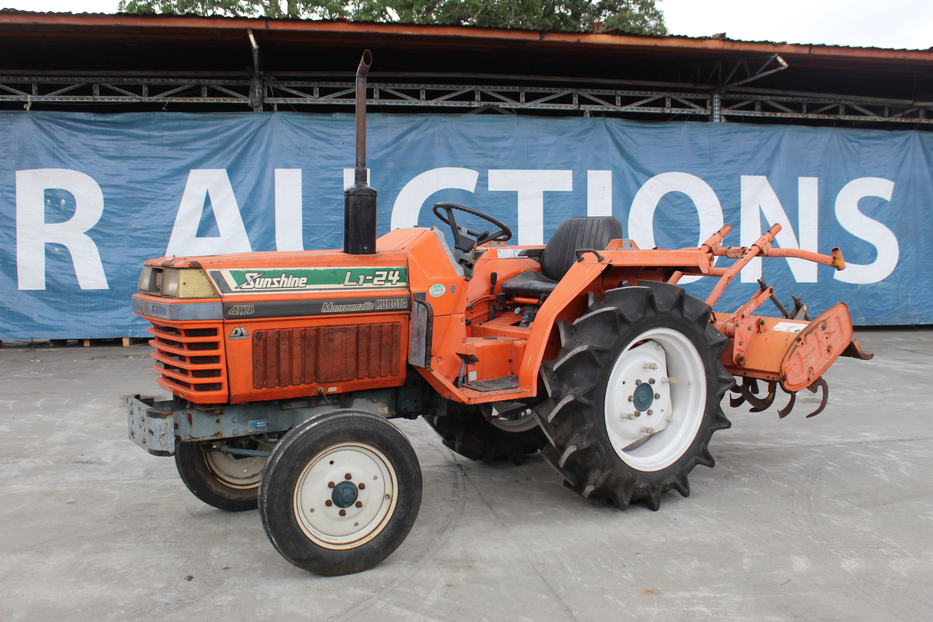 Kubota 4X2 L1-24 Farm Tractor | JO2-13 - Kubota 4X2 L1-24 Farm Tractor ...