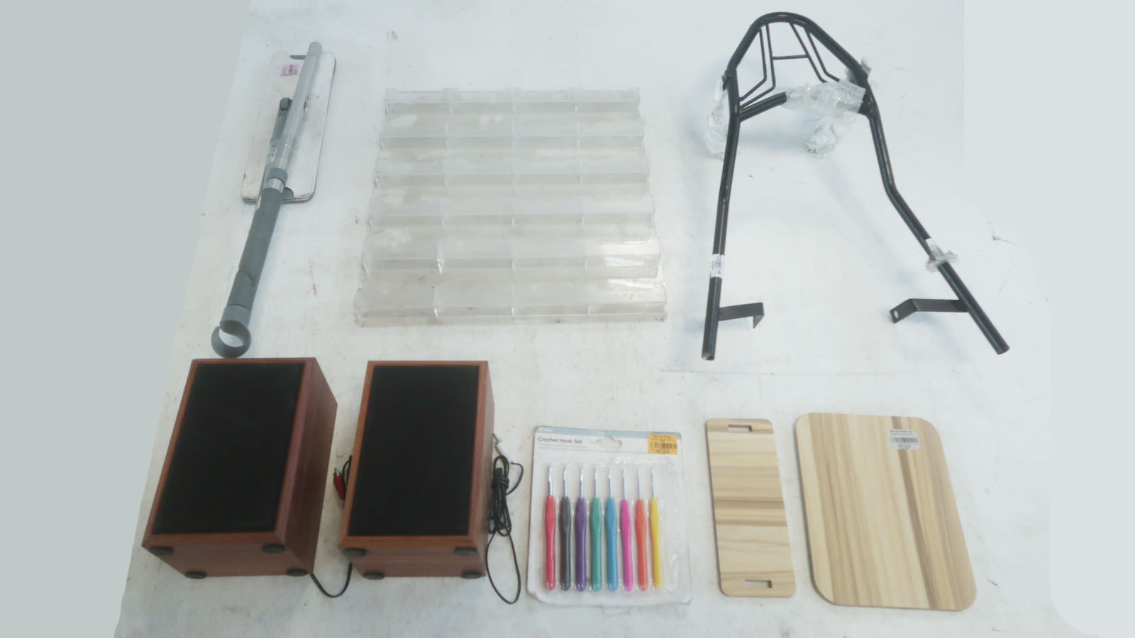 Wooden Base Speaker, Acrylic Nail Polish Rack And Crochet Hook Set/7Pcs ...