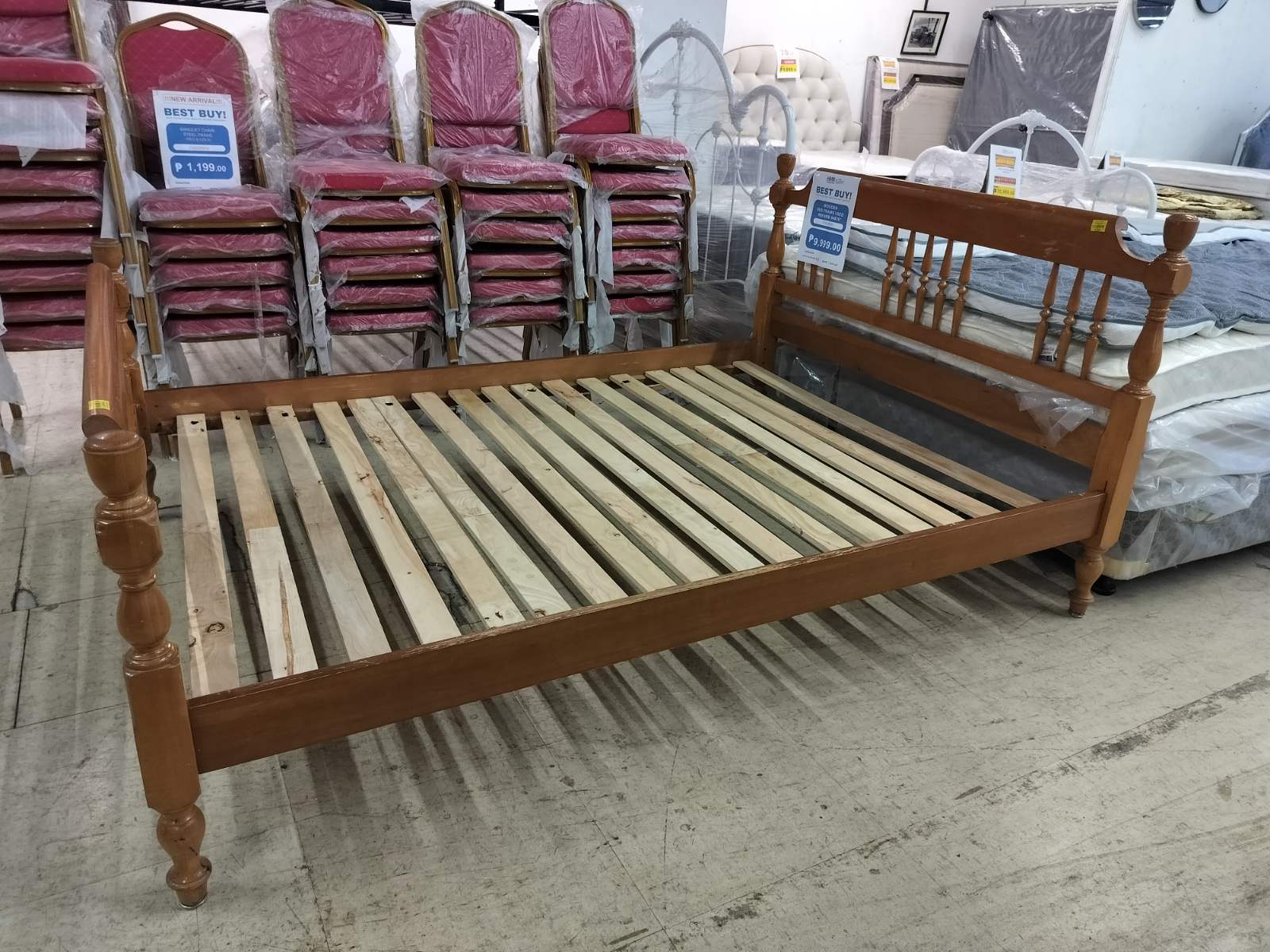 Wooden Bed Frame Used Refurb 54x76in | HMR Shop N' Bid