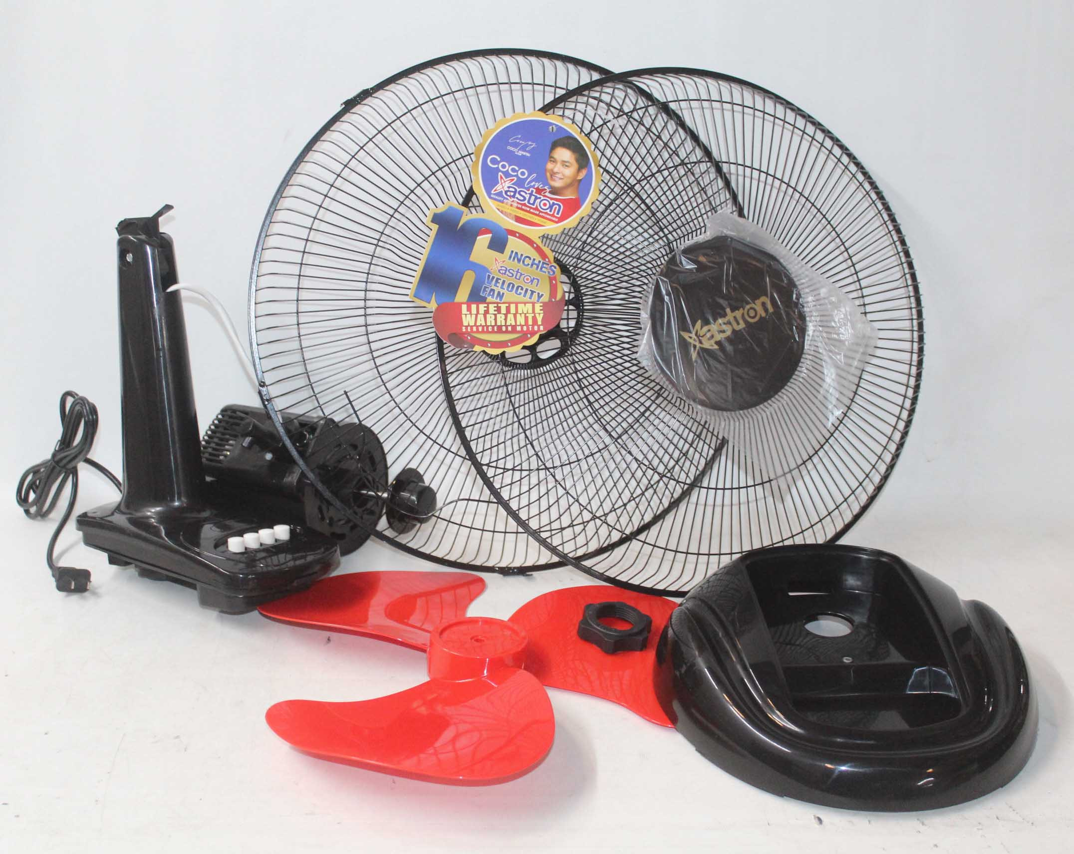 Astron 16" Desk Fan Xfan — Lot 11 | HMR Shop N' Bid