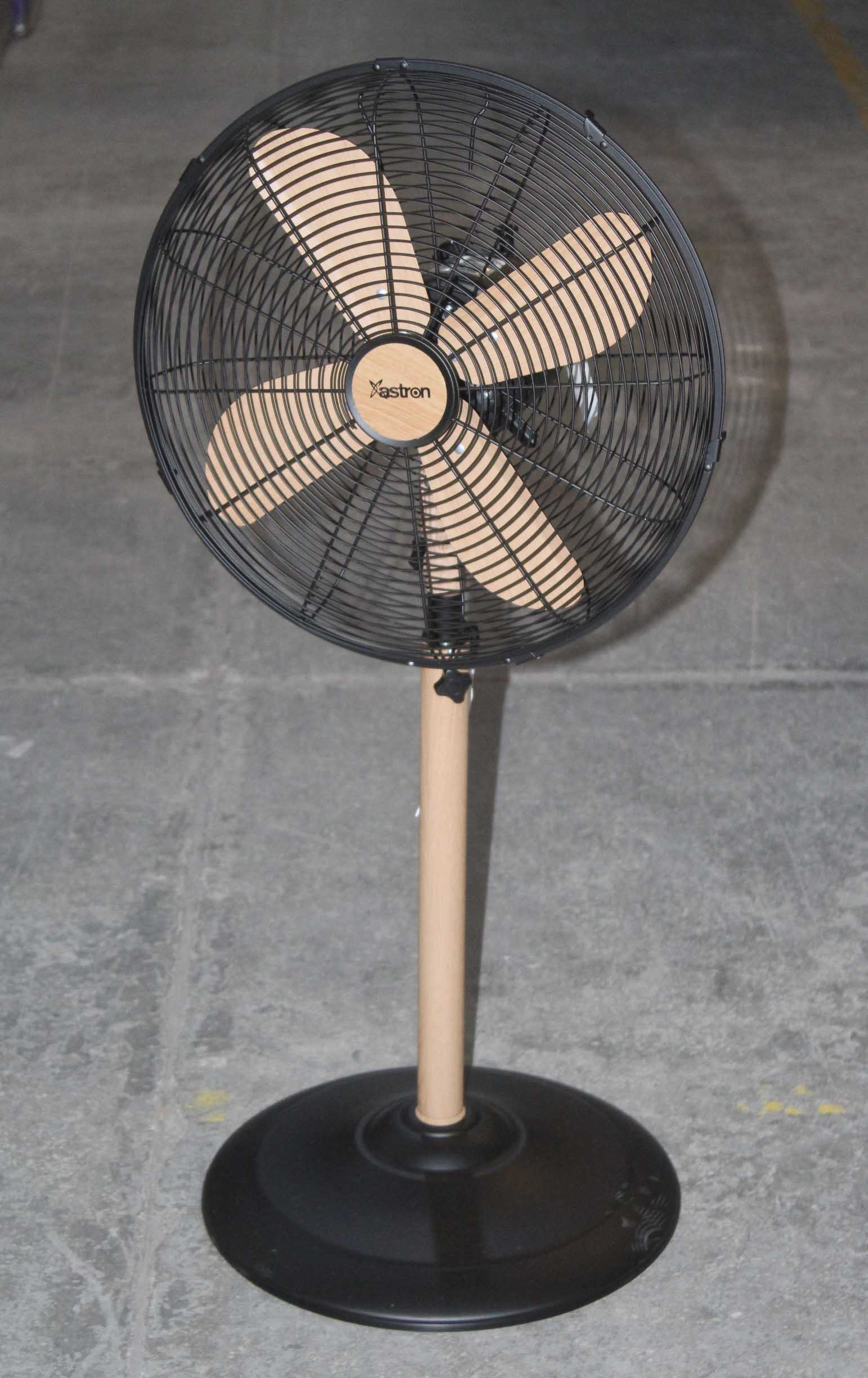 Astron 16" Stand Fan RETRO BREEZE — Lot 5 | HMR Shop N' Bid