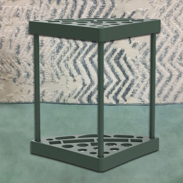 Gardenline Corner Tool Rack | HMR Shop N' Bid