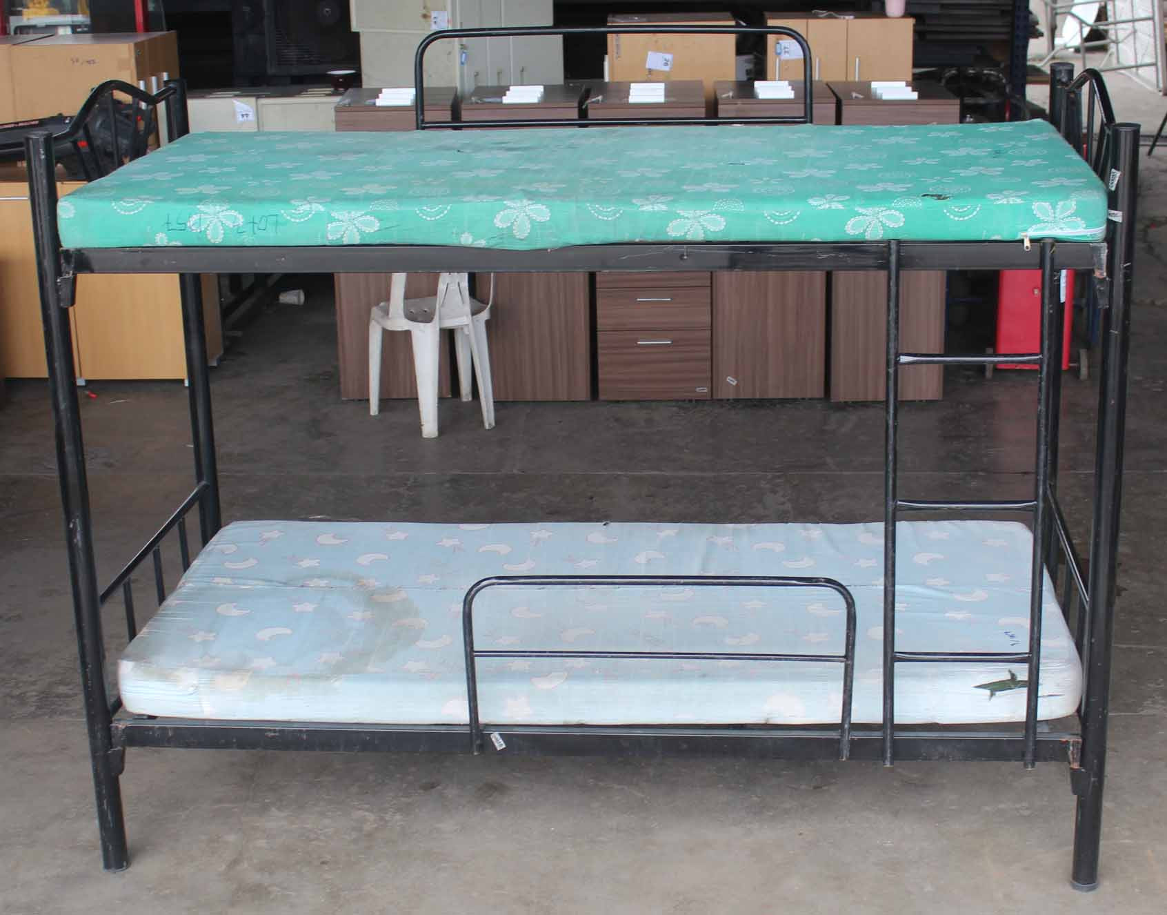Bunk Bed - Bunk Bed | HMR Shop N' Bid