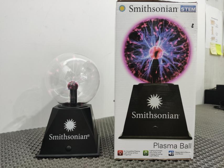 Smithsonian Toys Plasma Ball Battery Operated | HMR Shop N' Bid