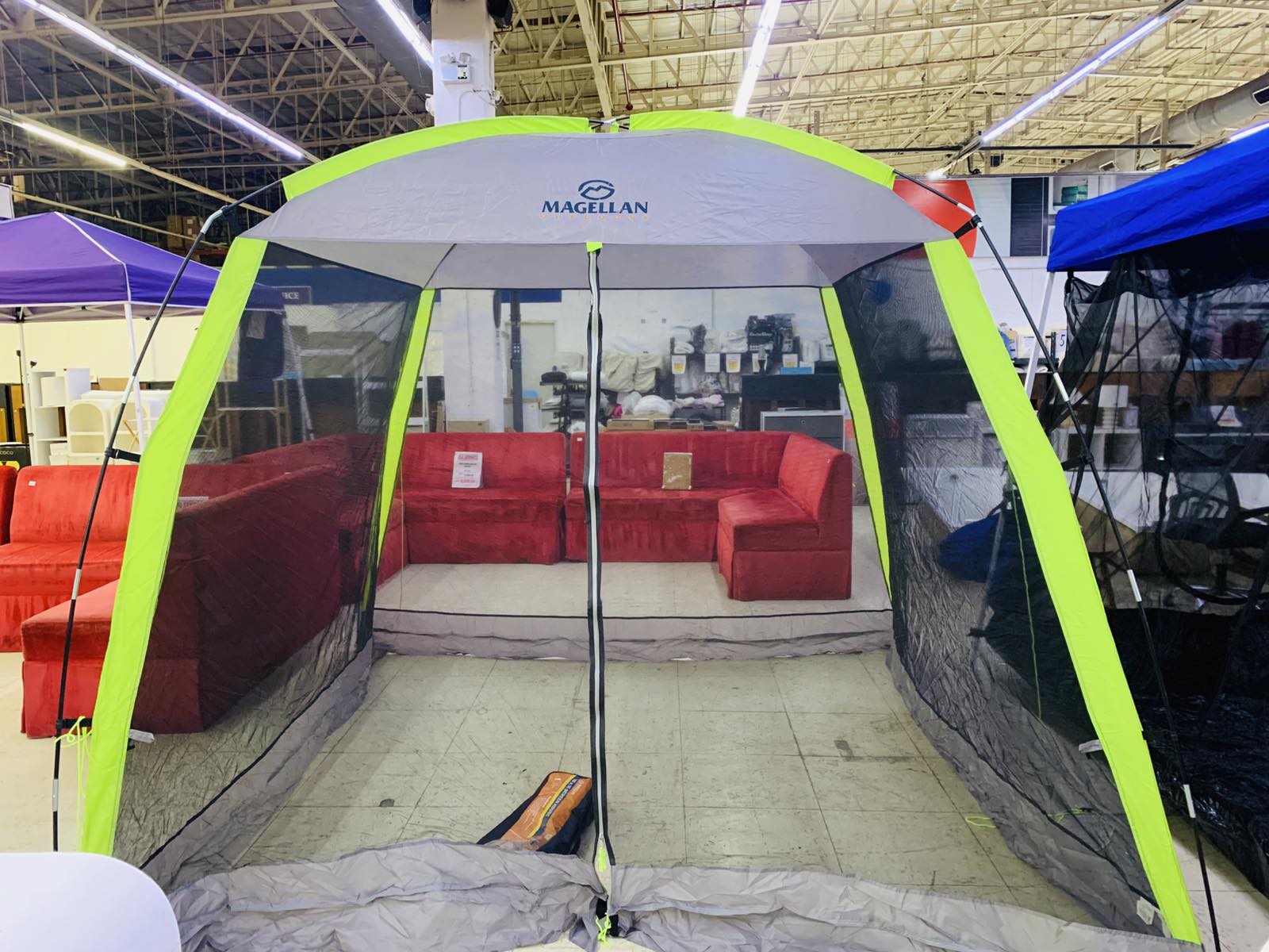 Magellan Screen House 10x10Feet | HMR Shop N' Bid