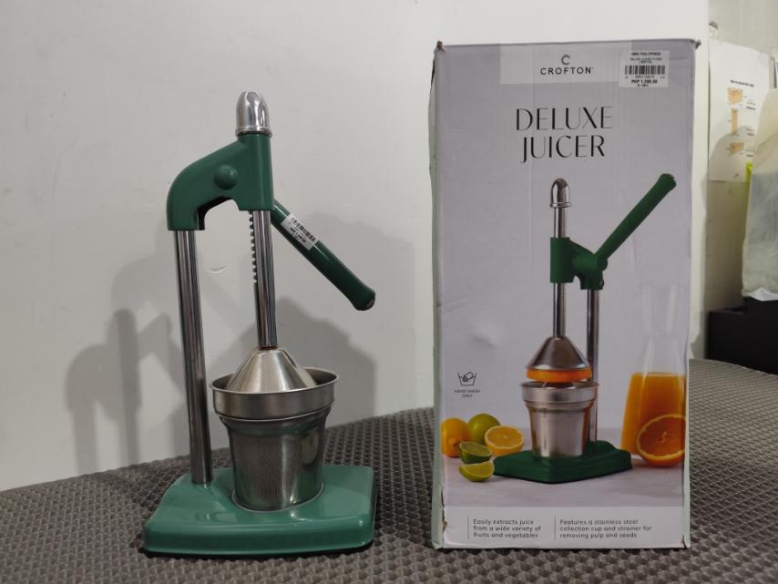 Crofton Deluxe Juicer Dark Green 717033 | HMR Shop N' Bid