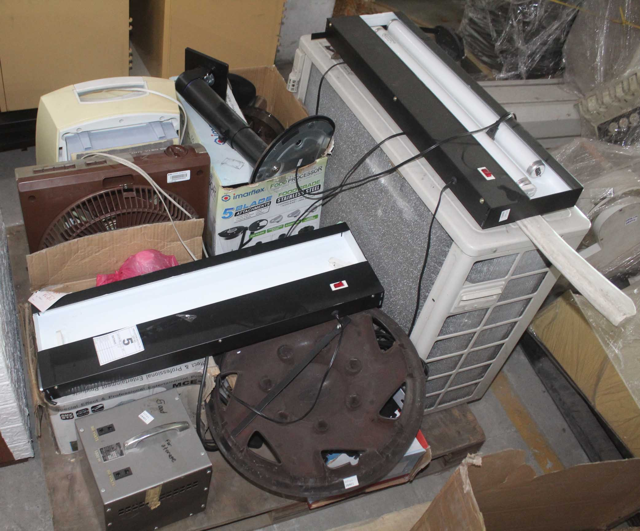 Box Fan, Aircon Outdoor Unit, Humidifier, AVR And Assorted Items / 1 ...