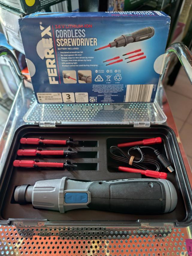Ferrex Cordless Screwdriver S030 (Missing 1 Screwdriver) | HMR Shop N' Bid