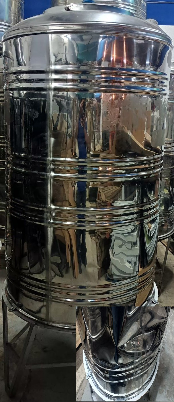 Stainless Steel Water Tank BSTR-600 BST25994SS — Lot 4 | HMR Shop N' Bid