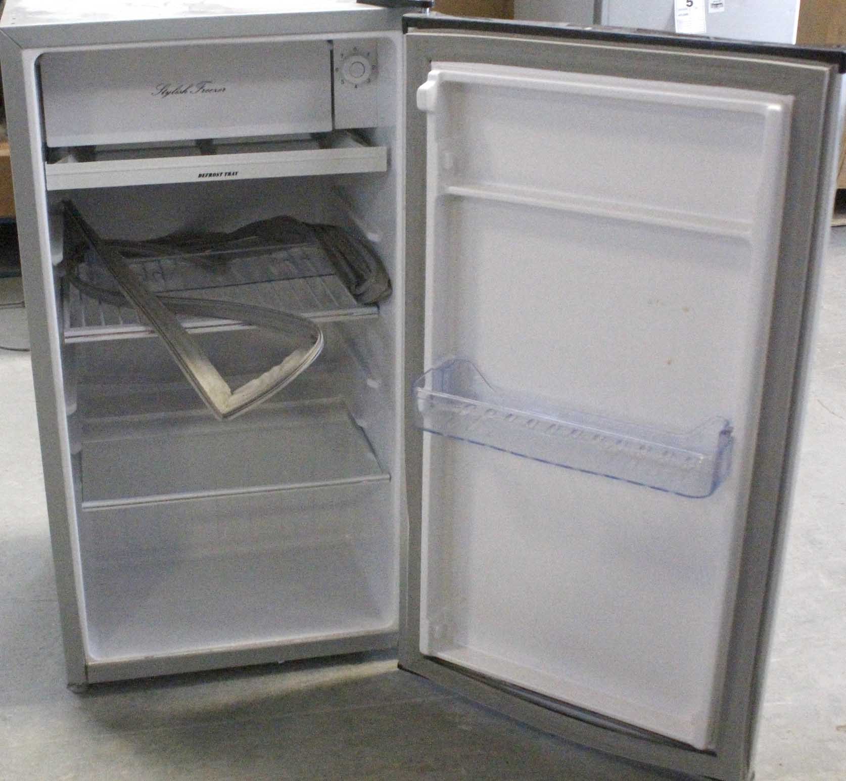 HANABISHI 3.3 cu. ft. Single Door Personal Refrigerator HASREF-33 ...