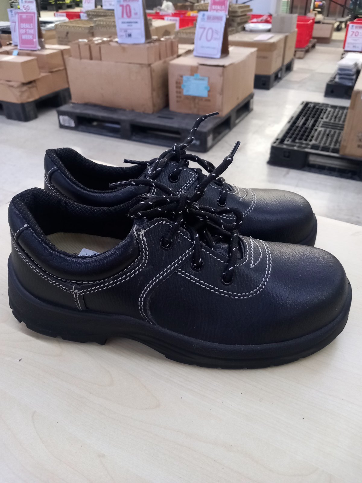 Kings KR7000X-R-07 Safety Shoes | HMR Shop N' Bid
