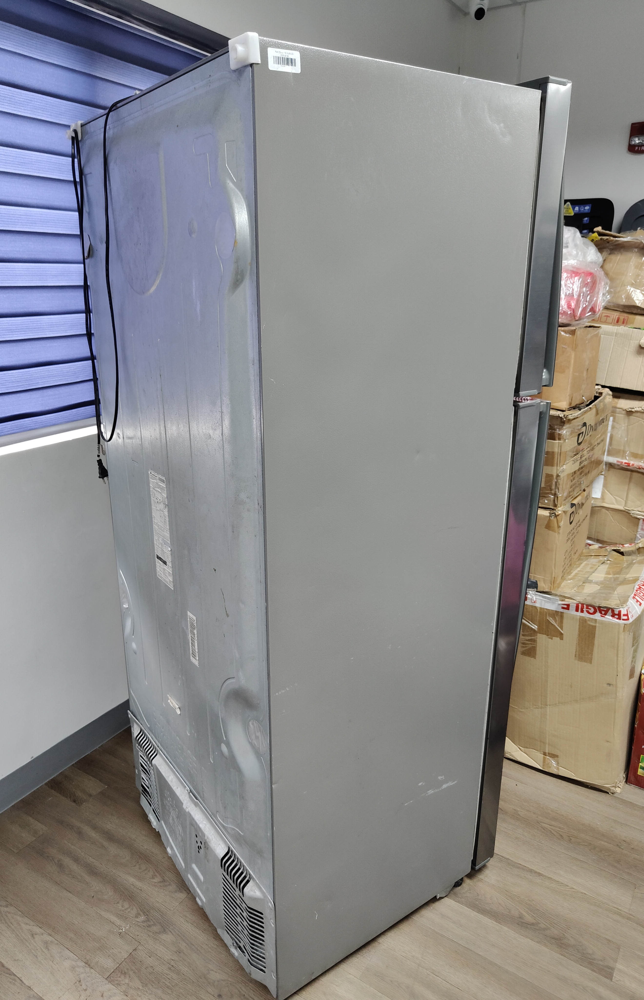 LG 2-Door Smart Inverter Refrigerator — Lot 6 | HMR Shop N' Bid