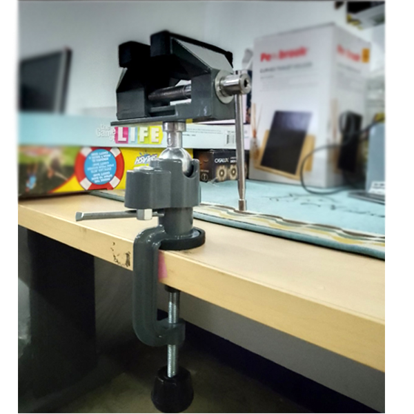 Workzone Table Vice (844217) | HMR Shop N' Bid