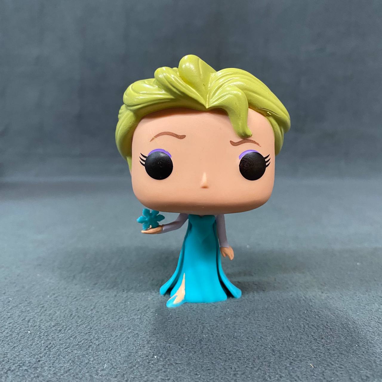 Funko Pop Toys Vinyl Figure Elsa #82 | HMR Shop N' Bid