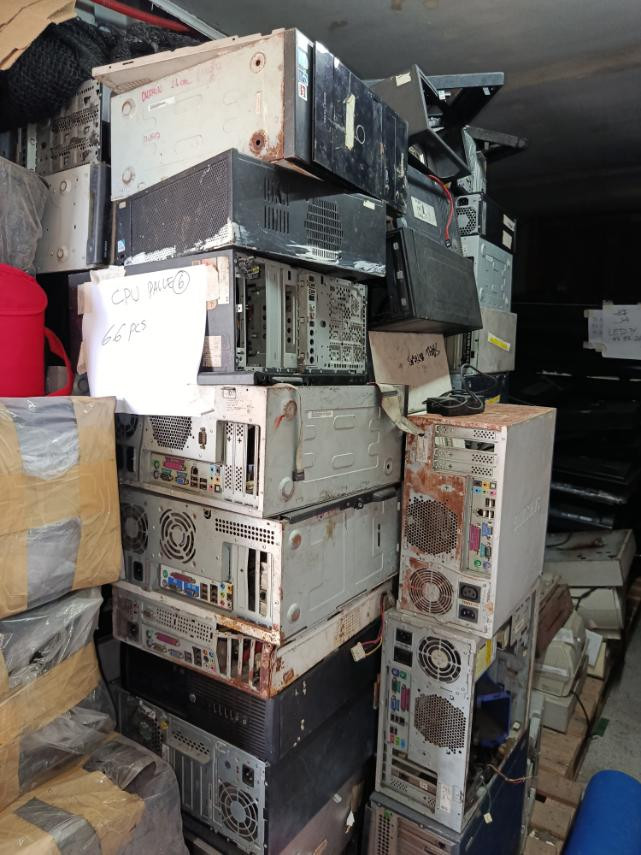 UPS, Laptop, Monitor, CPU, Cash Drawers , Television, POS Cashier ...