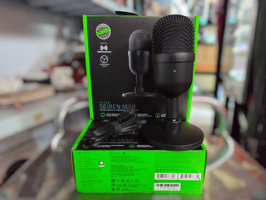 Razer Ultra Compact Condenser Microphone SEIREN MINI | HMR Shop N' Bid