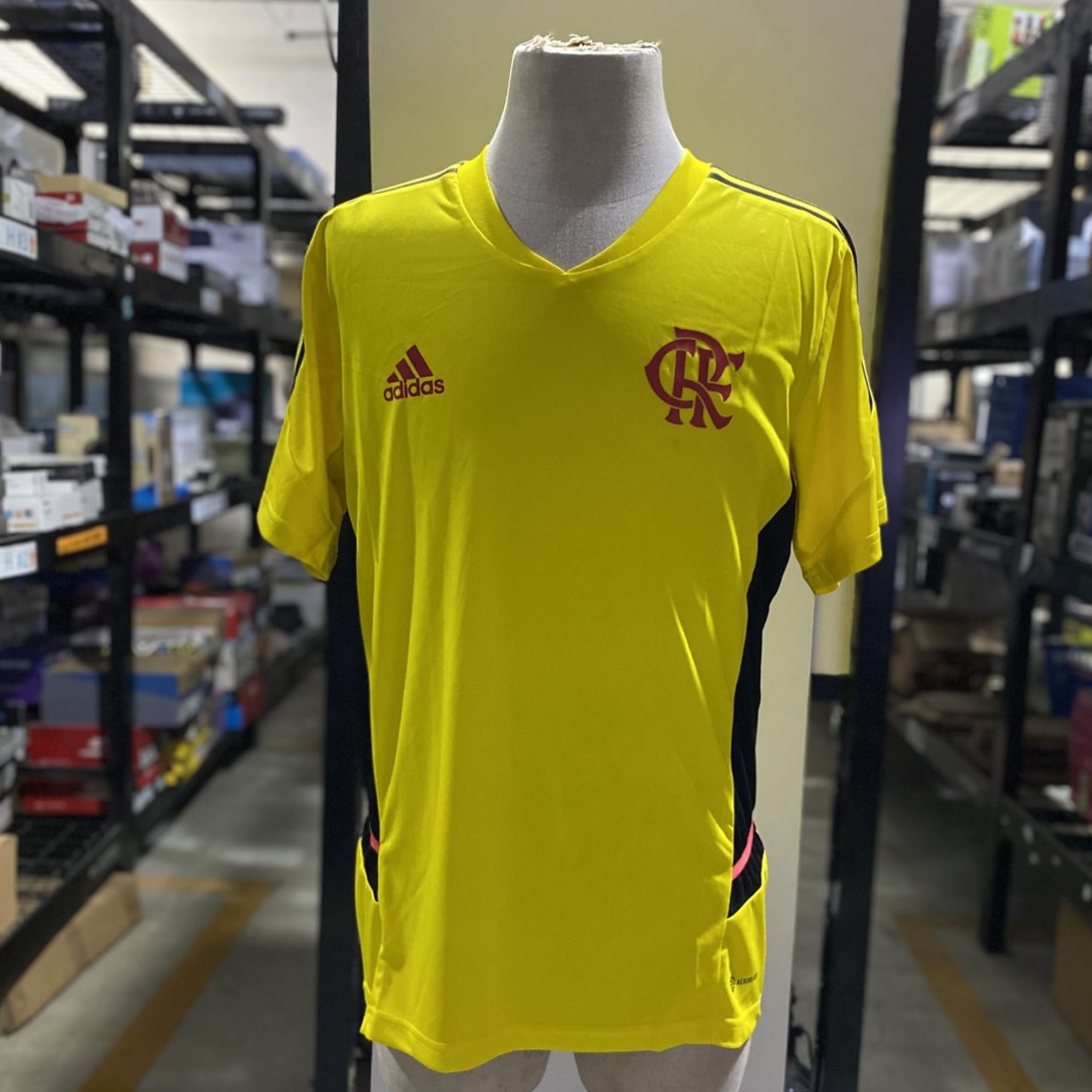 Adidas Yellow Jersey for Adult Medium | HMR Shop N' Bid
