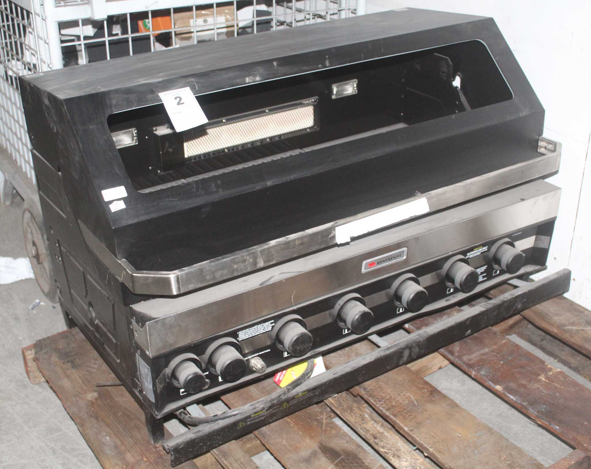Matador Edge 6 Burner Hooded Barbecue Grill GB0102 - Matador Edge 6 ...