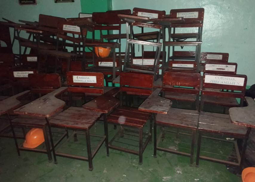 Assorted Plastic and Metal Frame School Chairs (1 Lot) — Lot 5 | HMR ...
