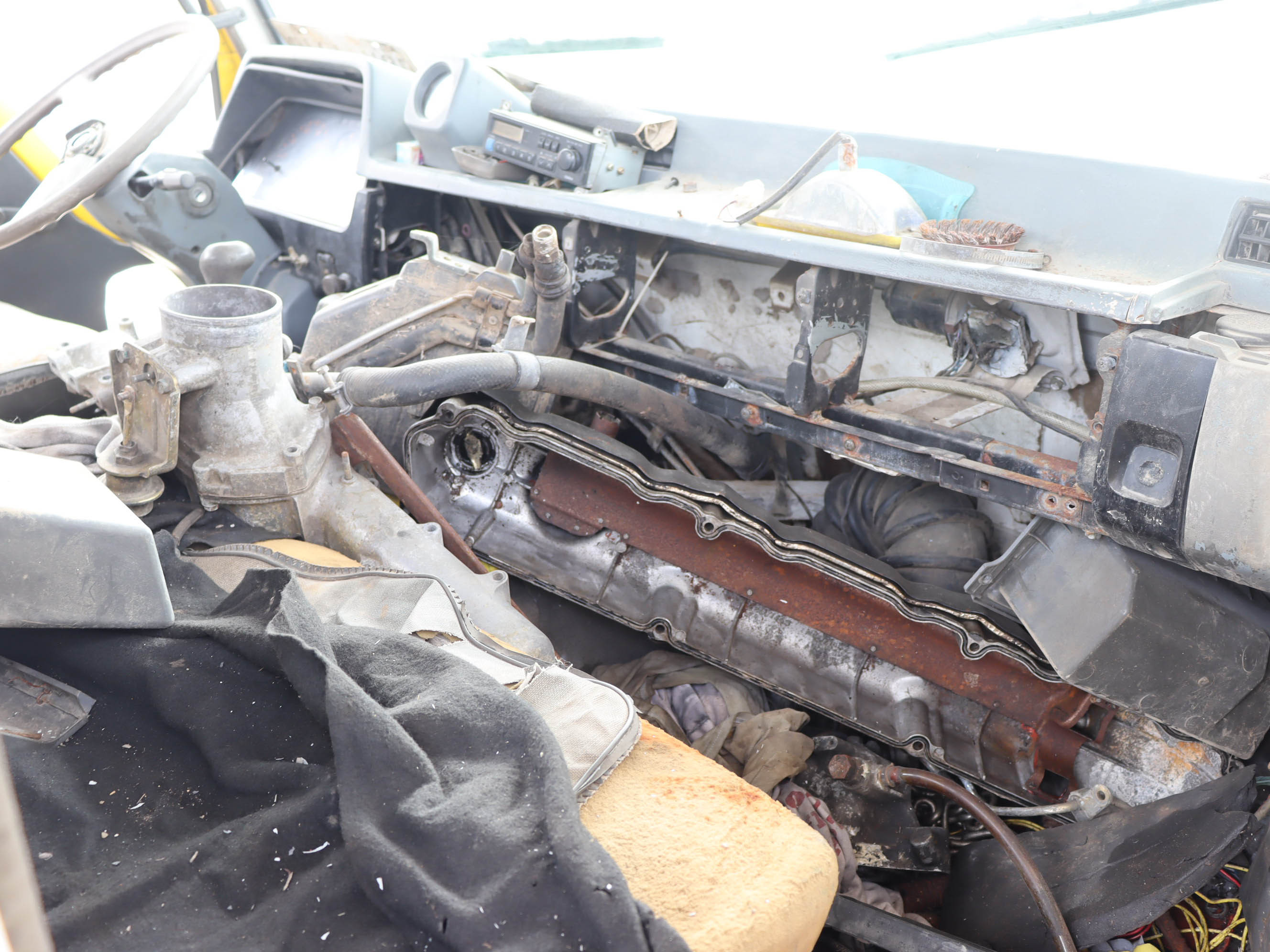 Fuso Canter Fuel Tanker, Plate No.: CDK1919 - Fuso Canter Fuel Tanker ...