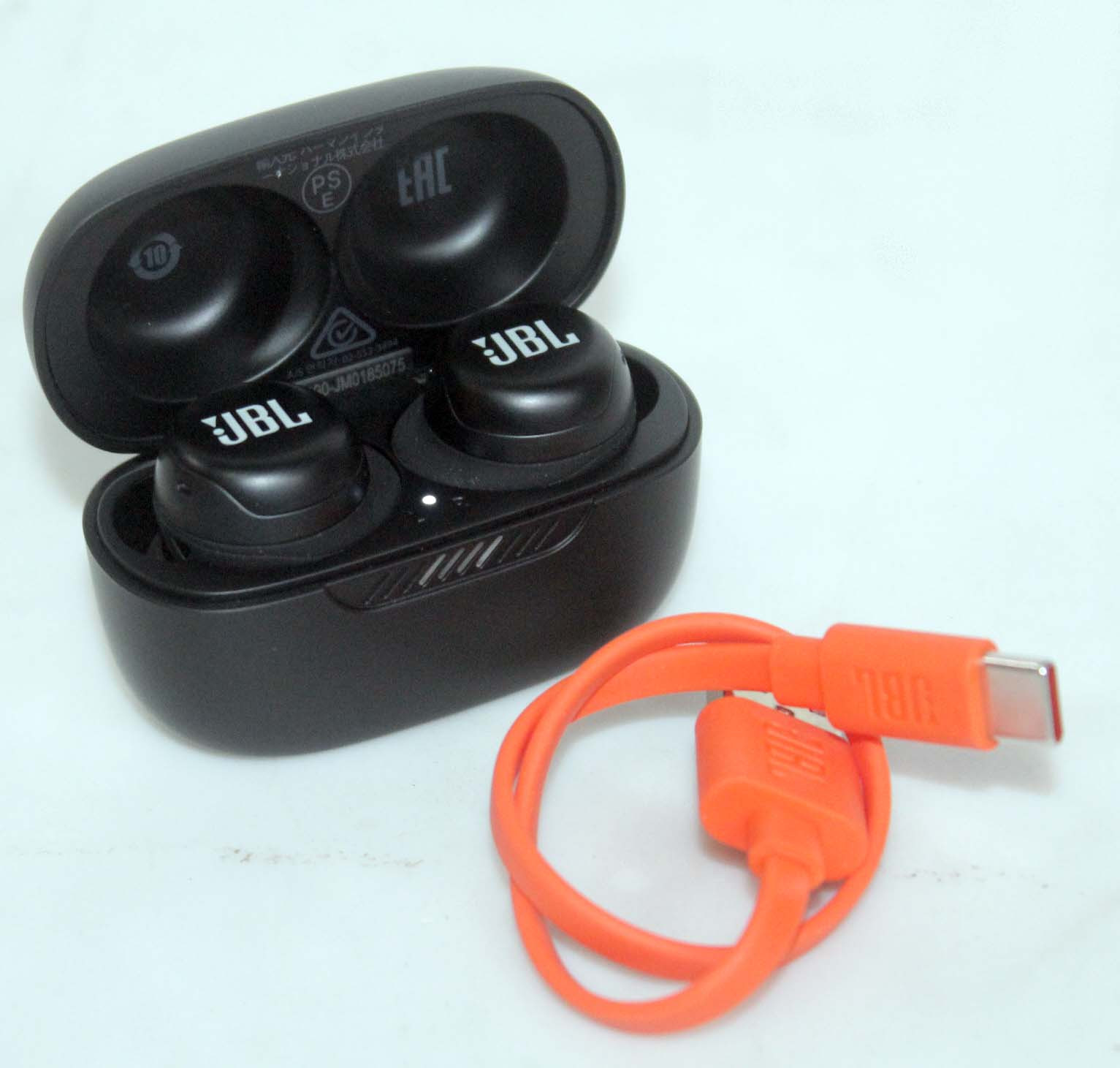 JBL True Wireless In-Ear NC Headphones LiveFree NC+TWS — Lot 27 | HMR ...